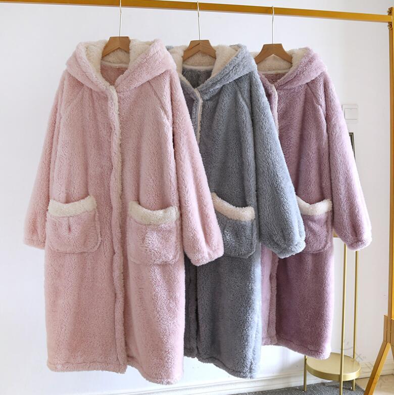 商品詳細レディースルームウェア ロング丈ネグリジェ フラノ パジャマ 冬商品内容ネグリジェのみ サイズM バスト130　着丈104　裾幅142　袖丈68　袖口幅23L バスト136　着丈105　裾幅148　袖丈69　袖口幅24*素人採寸、若...