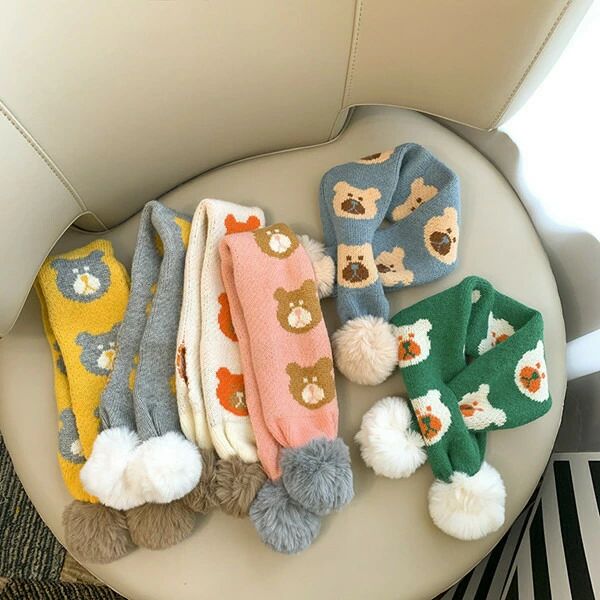 ◇＊◆＊◇＊◆＊◇＊◆＊◇＊◆ 商品名 ニットネックウォーマー マフラー ニット サイズ 65*9cm 注意事項 ●表記寸法と実寸値の多少の誤差はご容赦ください。 ●ページの閲覧環境によって、掲載写真と実際の商品の色合いが異なる場合がありま...