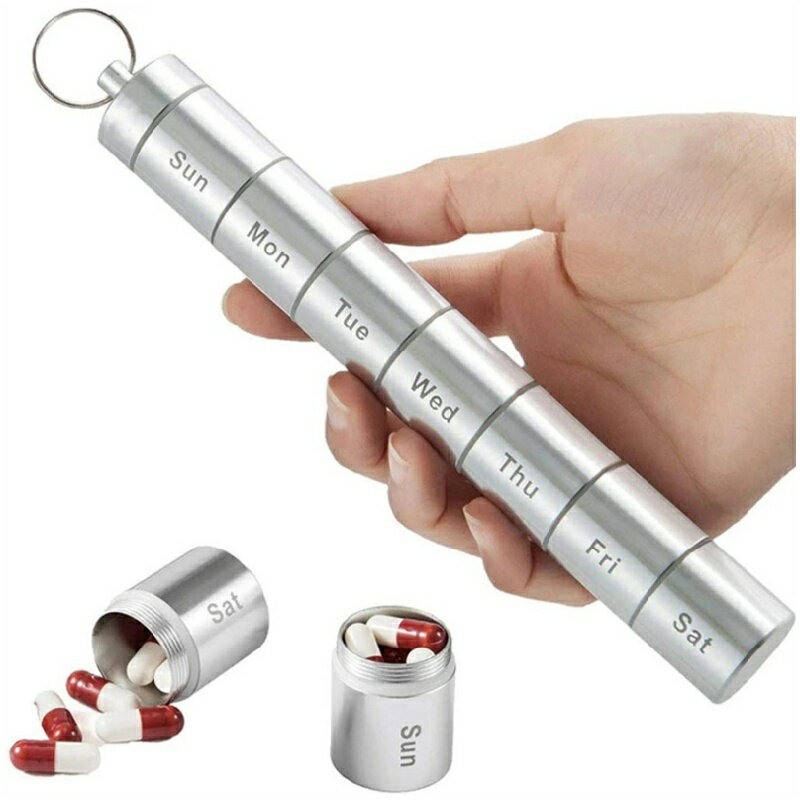●商品説明 【ピルケース携帯型】このピルケースには、取り外し可能で調整可能な合計7つの連結があります。各連結の直径は2.3cm、高さは約2.9cmです。アルミ合金素材で作られており、丈夫で軽量、耐衝撃性、防錆性があり、耐久性に優れています。...