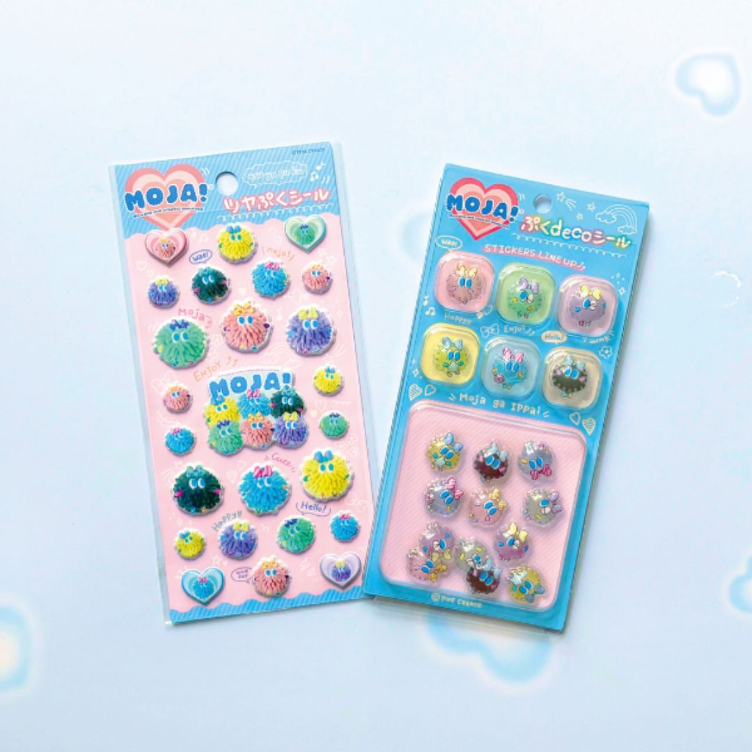 Moja!のかわいいシール「ぷくdecoシール」 と 「ツヤぷくシール」 の2点セットです。ちゅるんとぷっくりした立体感がかわいく、思わず集めたくなる、ときめくデザインが魅力♪手帳やノート、スマホケースのデコレーションはもちろん、シール帳に...