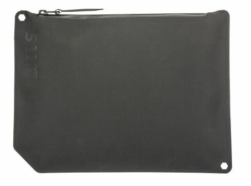 ※在庫が無い場合は2〜4週間後のお届けになります。（別途メールにてご連絡いたします）5.11社製のEvery day Carry（エブリデイキャリー）ポーチ。本体素材には耐久性、耐水圧に優れたハイパロンを使用し、ジッパー部は防水性YKK ア...