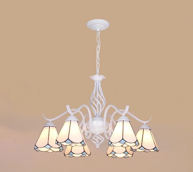 サイズ：幅約75 x 高さ72（cm)ワット数 ：　電球40W×6個（E26）素材：ガラス、樹脂、合金、鉄※サイズの誤差は多少発生します。ご了承下さい。☆☆★★★★★★★★★★★★★☆☆◆取付工事は電気工事士にご相談してください。◆お客様の...