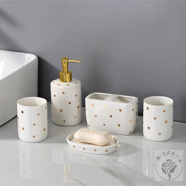 商品説明 ＜セット内容＞ディスペンサーx1点歯ブラシスタンドx1点石鹸置きx1点カップx2点材質:&nbsp;陶磁器☆☆★★★★★★★★★★★★★☆☆&nbsp;◆お客様のご覧になっているモニター等により多少色が異なる場合がございます。あら...