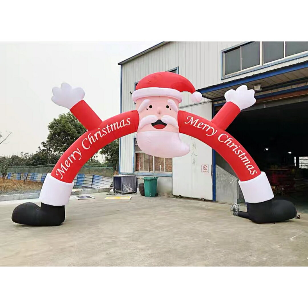 商品説明 膨らんだサイズの寸法：幅6mコンセントに差し込むとすぐに自己膨張します。送風機が含まれています。クリスマス休暇中ずっとインフレータブルを使用でき、よくできたポリエステル生地がインフレータブルを耐久性のあるものにします。電源プラグを...