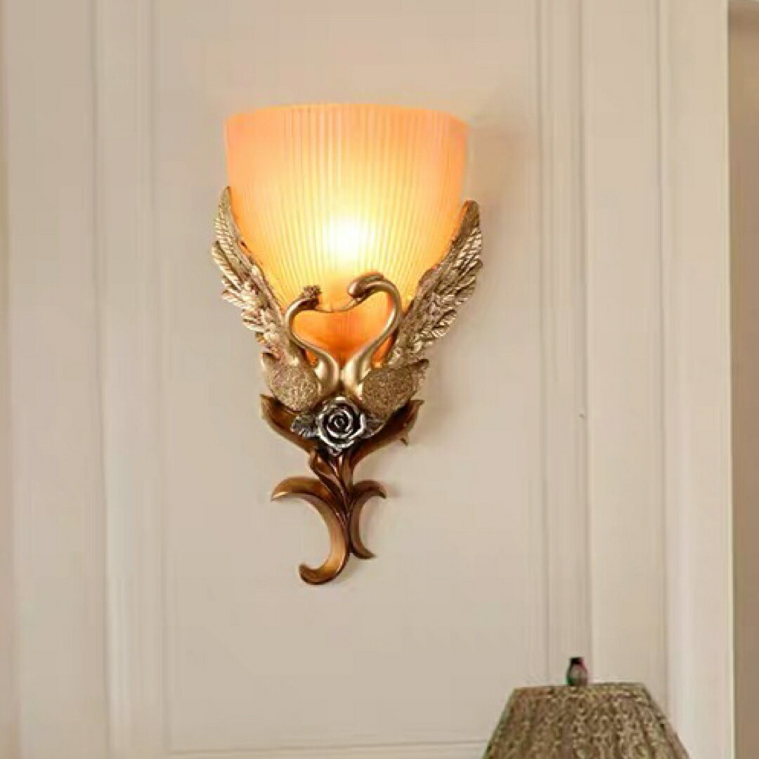 商品説明 サイズ&nbsp;：約&nbsp;幅28&nbsp;x&nbsp;高さ46&nbsp;(cm)ワット数&nbsp;：&nbsp;&nbsp;電球40W×1個（E26）素材：ガラス、樹脂、合金、鉄★取付方法：電源直結タイプです、裏側...