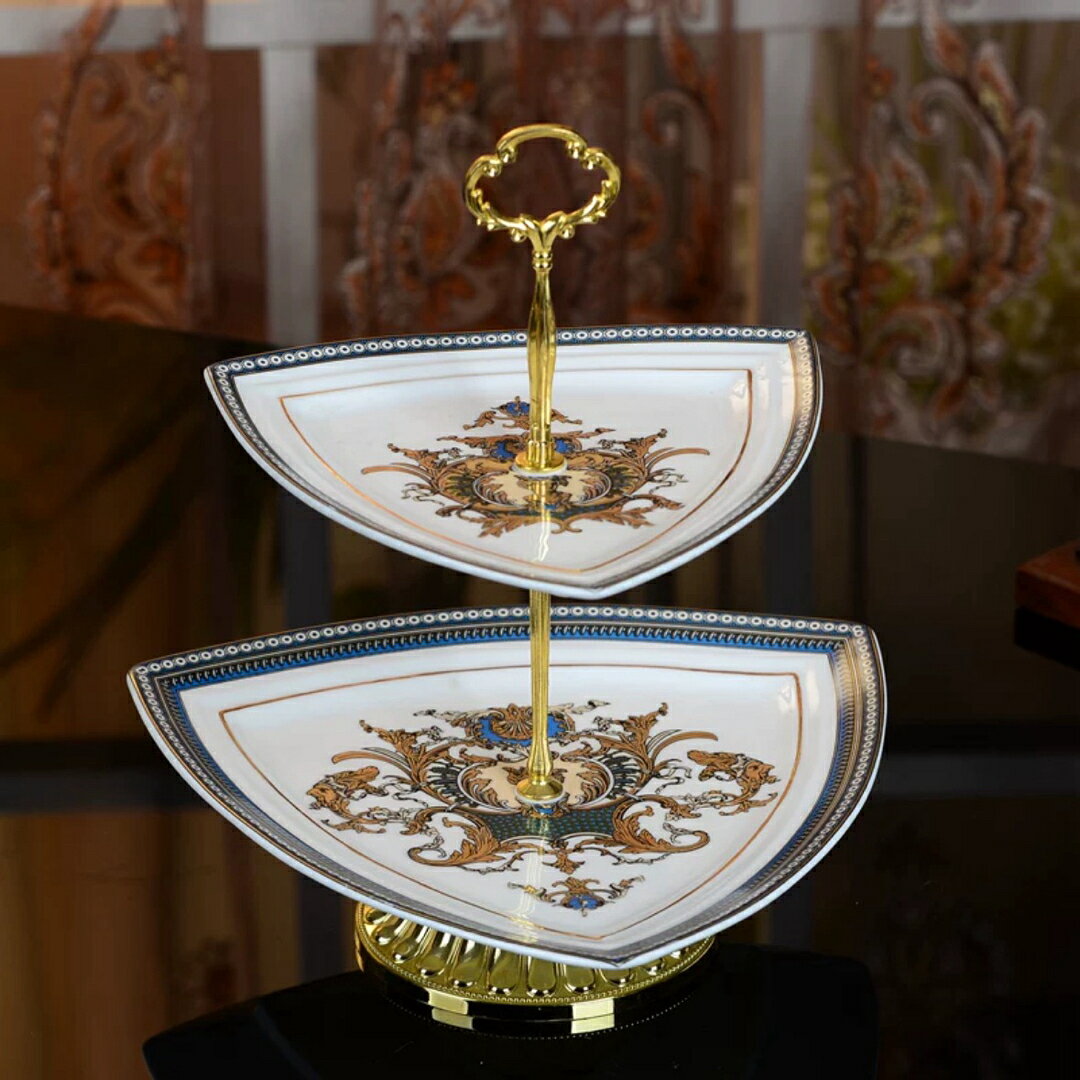商品説明 材質：プレート陶磁器支柱材質:鉄（クリア塗装）高さ：30cm色：写真1を参考して☆☆★★★★★★★★★★★★★☆☆◆お客様のご覧になっているモニター等により多少色が異なる場合がございます。あらかじめご了承ください。◆複数ご注文の場...