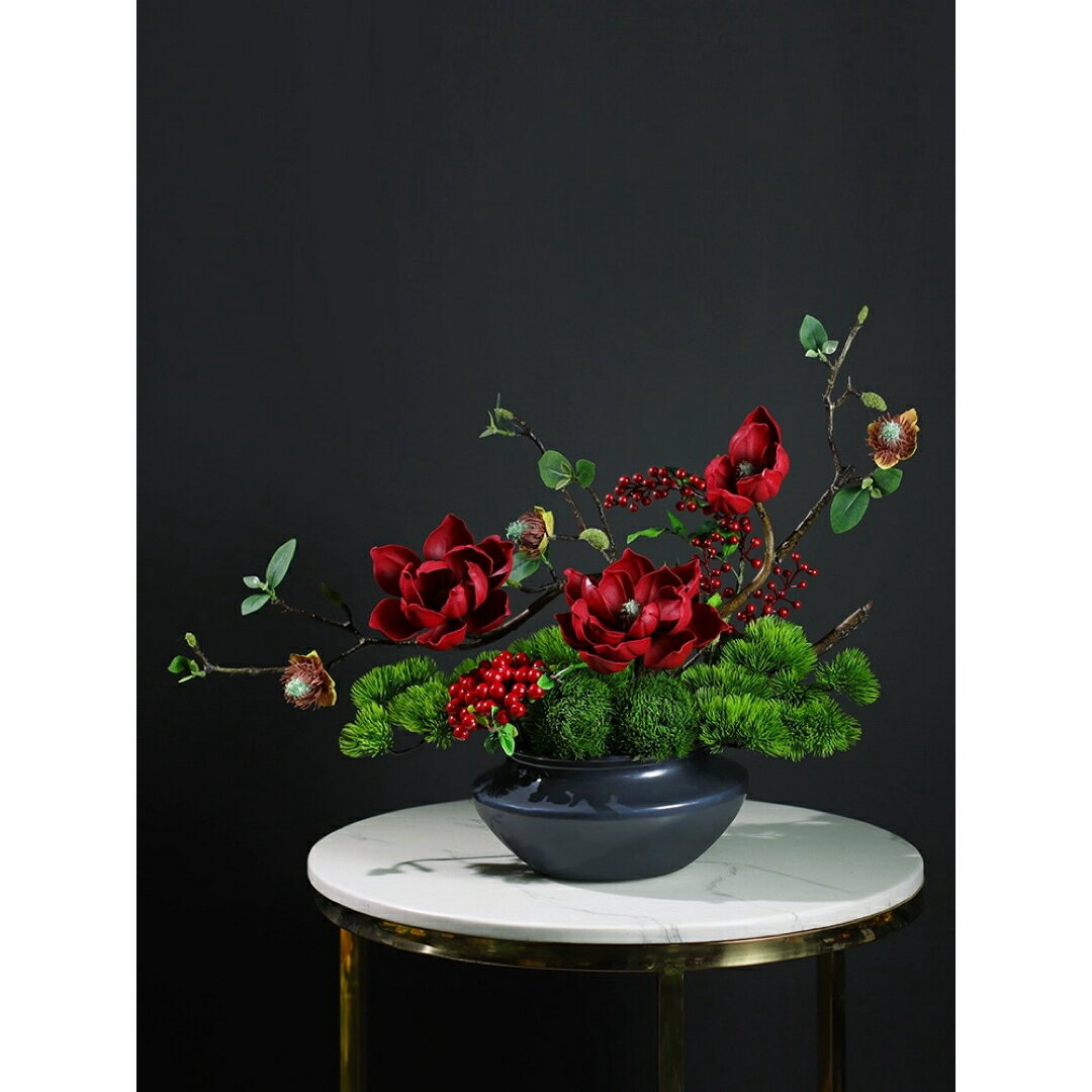 商品説明 品名：飾り用造花セット本体のサイズ：幅約63&nbsp;x&nbsp;奥行26&nbsp;x高さ約50（cm）内容：造花、フラワーポット素材：ポリエステル製☆☆★★★★★★★★★★★★★☆☆&nbsp;◆お客様のご覧になっているモ...