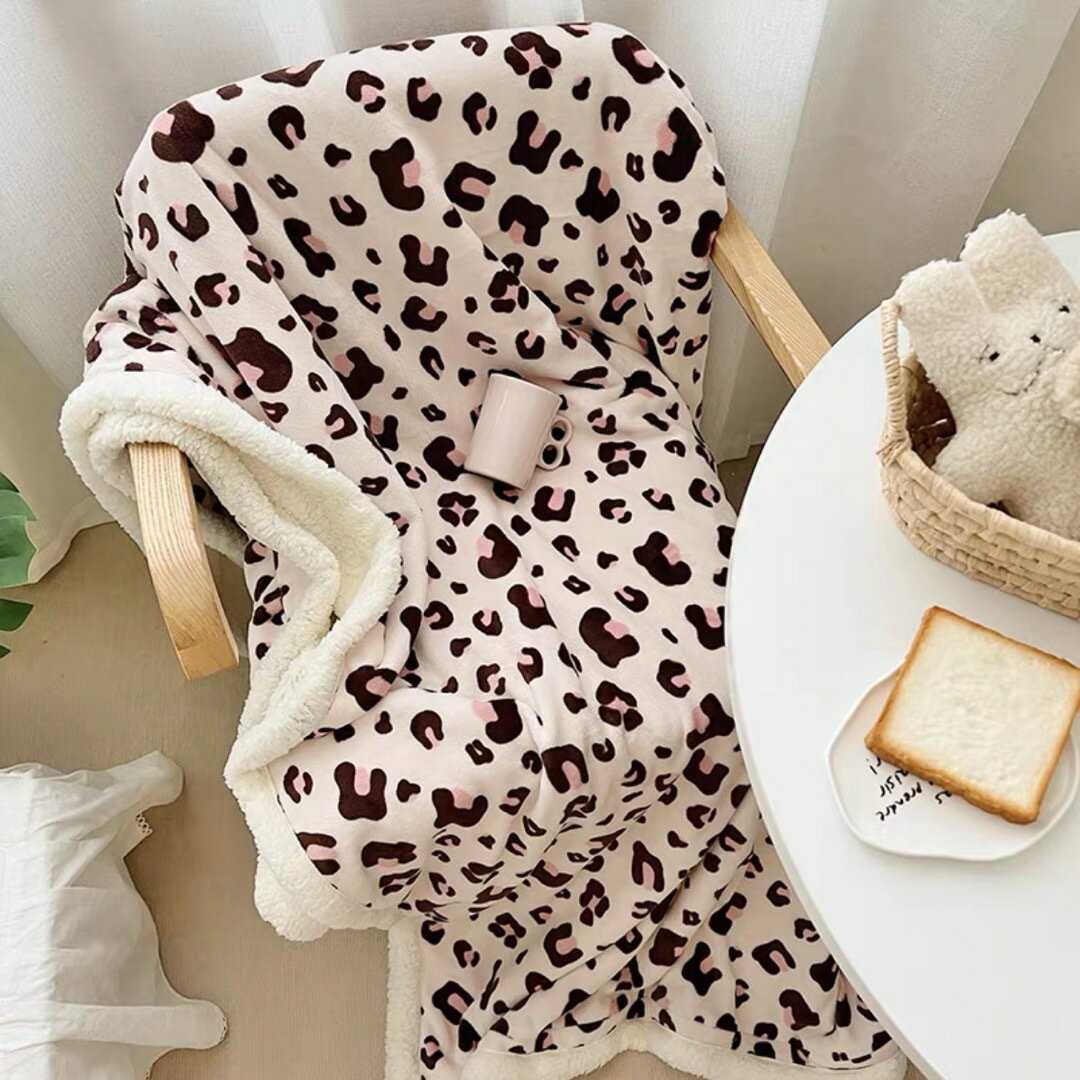 商品説明 サイズ：100x150cm素材：ポリエステルご希望のサイズをお知らせ下さい。在庫の確認をしてみます。値段が変わりますが、別のサイズもありますので、ご検討下さい。（150x200、200x230）☆☆★★★★★★★★★★★★★☆☆&...