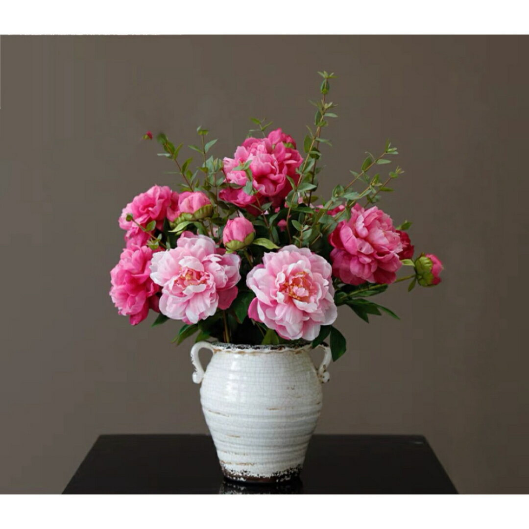 商品説明 品名：飾り用造花セット本体のサイズ：幅50&nbsp;x高さ62（cm）内容：造花、フラワーポット素材：ポリエステル製☆☆★★★★★★★★★★★★★☆☆&nbsp;◆お客様のご覧になっているモニター等により多少色が異なる場合がござ...