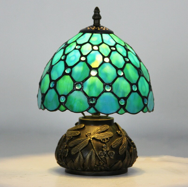 【商品仕様】■個口数：1 （〜40Wまで対応）■E27白熱球、電球型蛍光灯、LED電球使用可能■使用電球：1個（※電球は付属しておりません）■商品外寸：幅約20×高さ約39 (cm)※サイズの誤差は多少発生します。ご了承下さい。★在庫は日々...