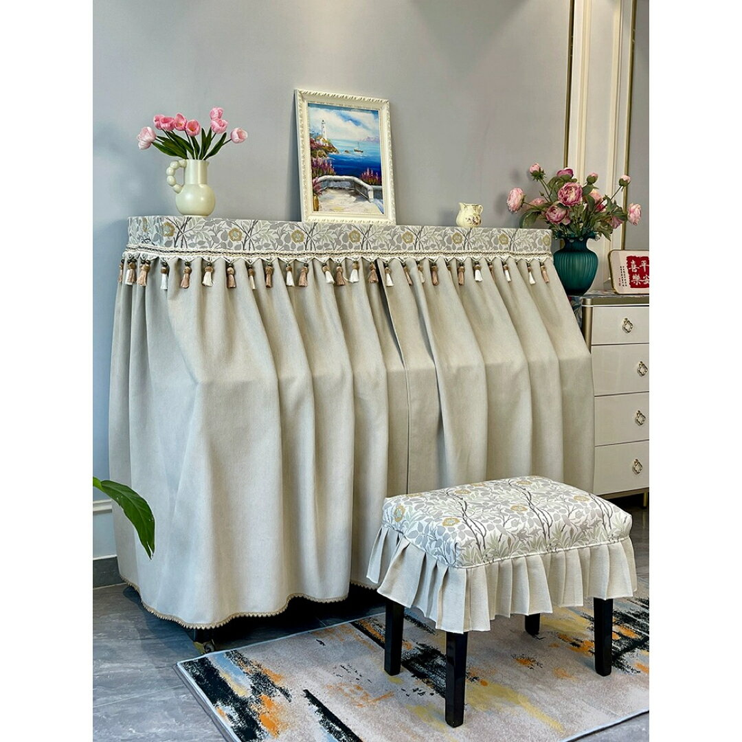 商品説明 ピアノカバー：幅153×高さ117×奥行35(cm）椅子カバー&nbsp;：&nbsp;幅36&nbsp;×&nbsp;奥行56&nbsp;(cm)素&nbsp;材&nbsp;ポリエステル100％&nbsp;平置き実寸の為、若干の...