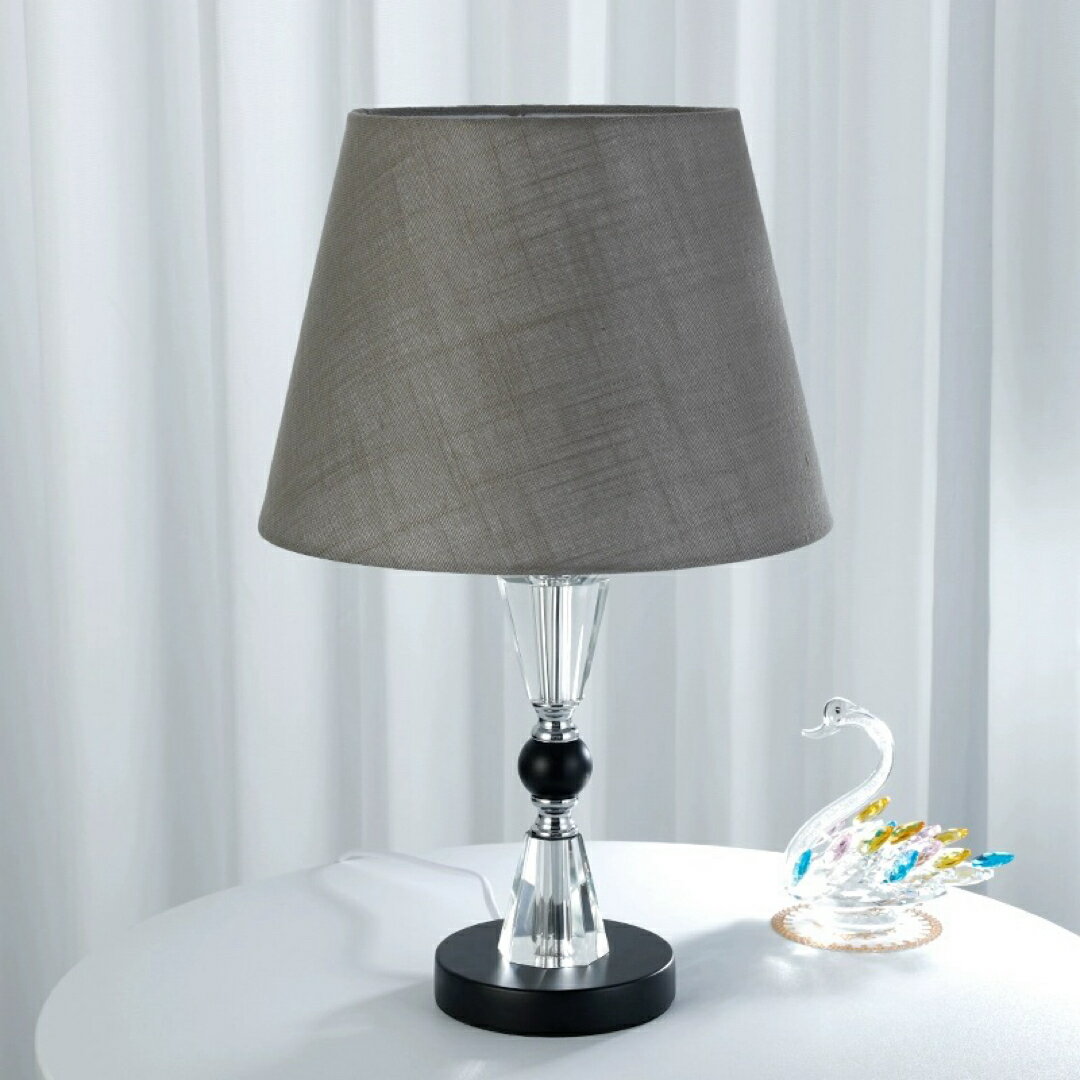 商品説明 【商品仕様】■個口数：1&nbsp;（〜40Wまで対応）■E26白熱球、電球型蛍光灯、LED電球使用可能■使用電球：1個（※電球は付属しておりません■商品外寸：幅約30×高さ約47.5(cm)☆☆★★★★★★★★★★★★★☆☆◆お...