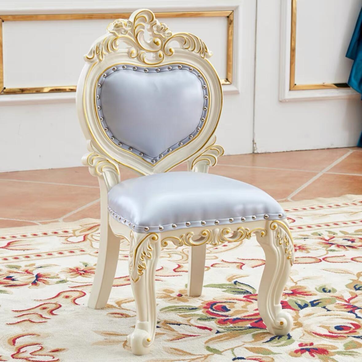 ★状態：新品未使用★サイズ本体：幅41x奥行41x高さ73CM＊素人採寸の為、多少の誤差はお許しください。★材質：張地：リネン脚：天然木材（オーク材）一部変更がある場合が御座います☆☆★★★★★★★★★★★★★☆☆☆お客様のご覧になっている...