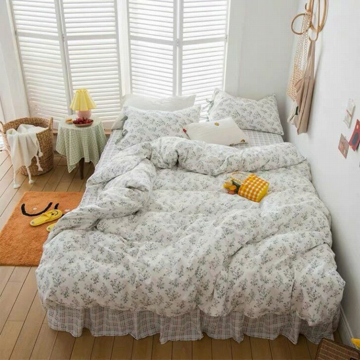 商品サイズ・組成について（カバー4点セット)【素材】ポリエステル 100％ベッドパッド1点 ：150x200x45（cm）掛布団カバー1点： 約200x230 （cm）枕カバー2点： 約48x74cm★購入後のキャンセルは、ご遠慮ください。...