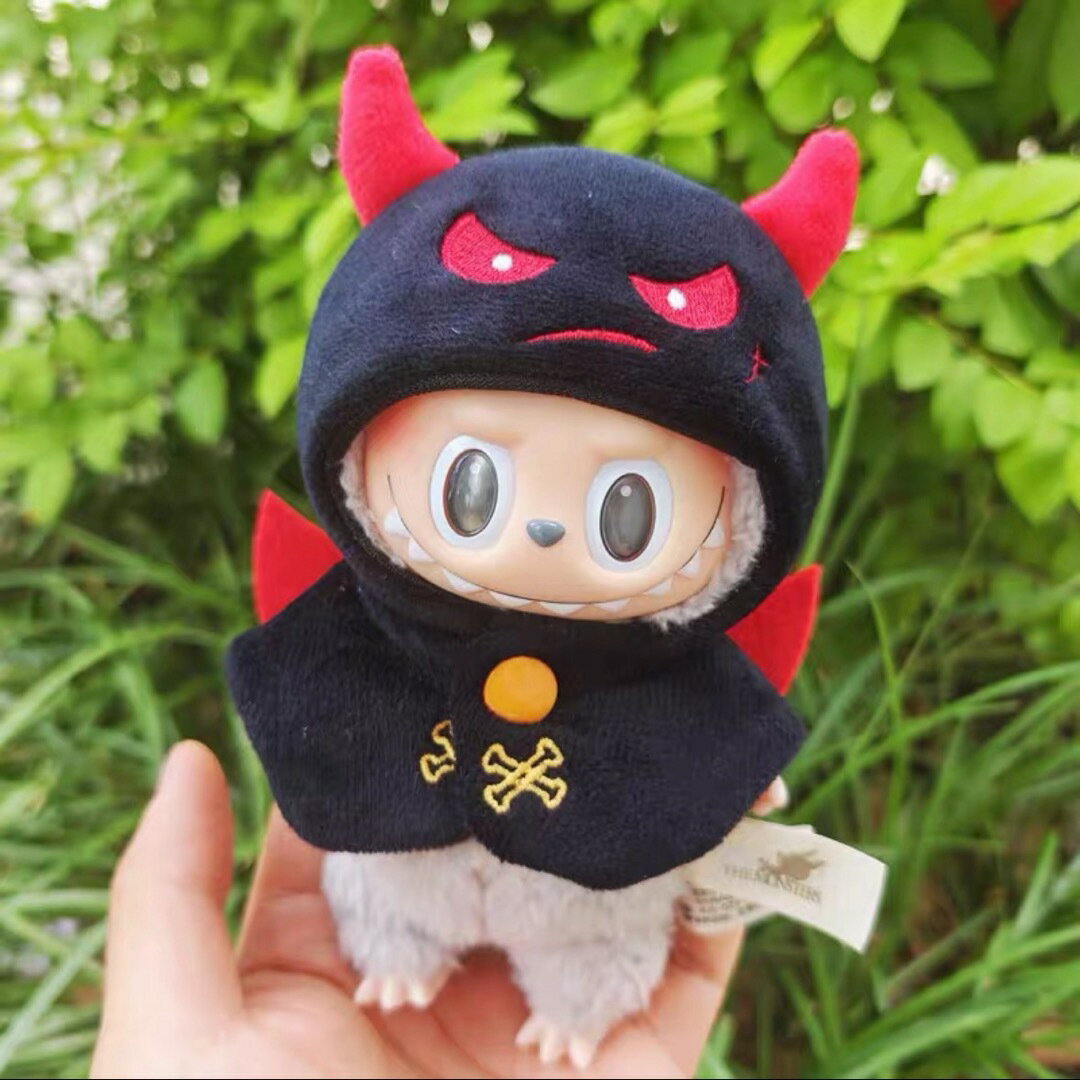 商品説明 POPMARTポップマート&nbsp;LABUBU&nbsp;ラブブ商品は着替えのみ、labubu本体を付いてないです。セット内容☆帽子※丁寧にお作りしていますが、素人ハンドメイド品の為縫い目のズレ、歪み、よれ等がある場合がござい...