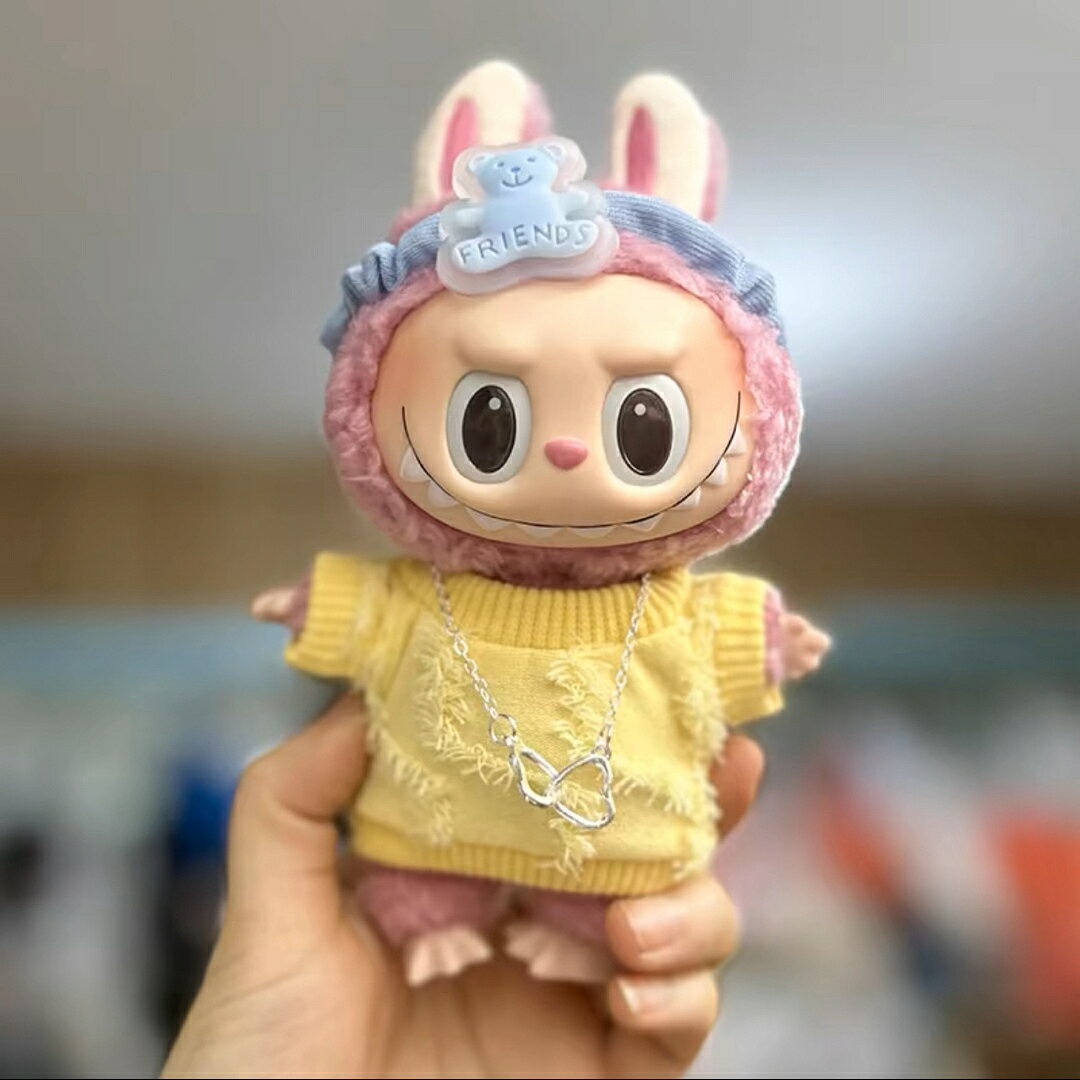 商品説明 POPMARTポップマート&nbsp;LABUBU&nbsp;ラブブ商品は着替えのみ、labubu本体を付いてないです。セット内容☆上着☆ヘア飾り☆&nbsp;ネックレス[備考]※こちらの商品は受注生産品の為、ご注文後のキャンセル...