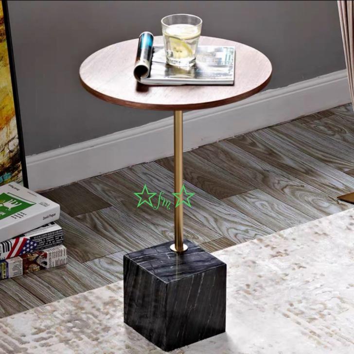 状態：新品未使用サイズ：幅40 x 高さ60（cm)素材：合金、人造大理石、ラッカー塗装 、他☆☆★★★★★★★★★★★★★☆☆◆お客様のご覧になっているモニター等により多少色が異なる場合がございます。あらかじめご了承ください。◆複数ご注文...