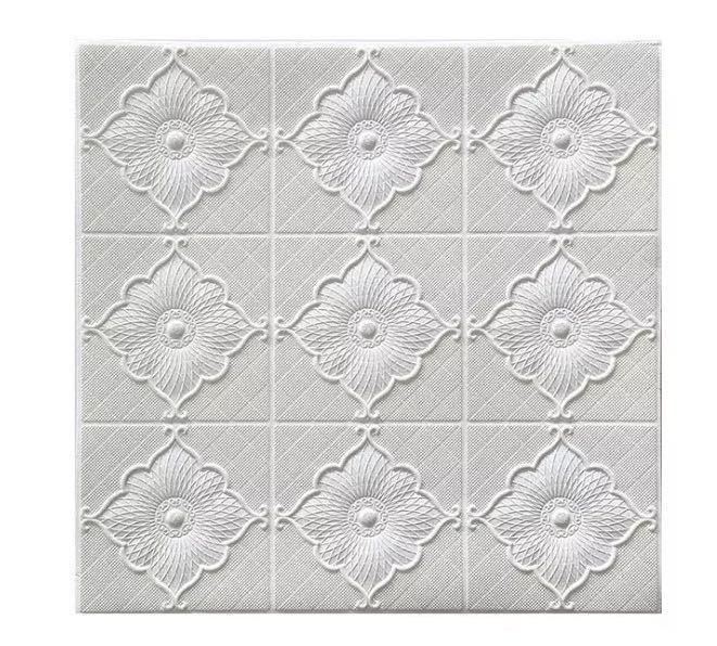 ◆厚さ：0.6cm◆状態：新品◆材質：XPEエコ フォーム◆50枚 70cm×70cm◆裏面に粘着性があり、はがすと、壁に貼ることができる3D壁紙◆防水 汚い防止 カビ防止◆貼り付け方は簡単。各場所に適用！◆手作業での採寸の為、若干誤差があ...