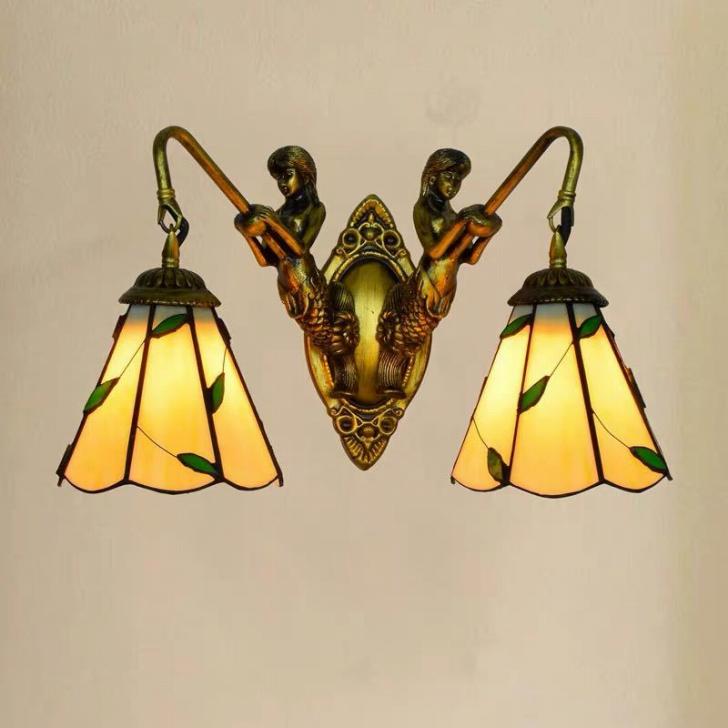 サイズ：幅約40 x 高さ26（cm）ワット数 ：電球40W×2個（E26）(電球付きません)素材：ステンドグラス、樹脂、合金、鉄使用可能電球:LED電球、白熱球、電球型蛍光灯等★取付工事は電気工事士にご相談してください。★検品のため開封し...