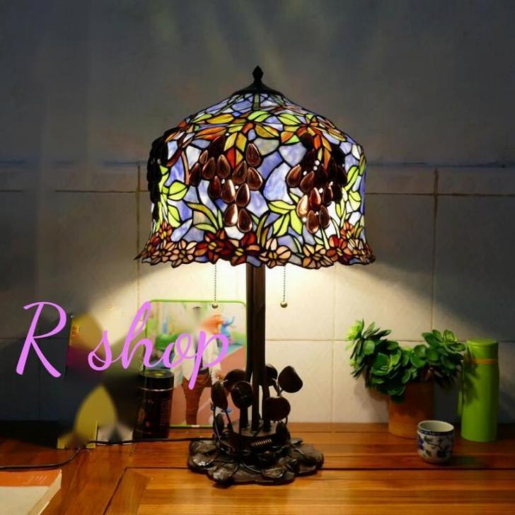 サイズ ：約 幅40 x 高さ73（cm）ワット数 ： 電球40W×2個（E26）素材：ガラス、樹脂、合金、鉄★電球は付属いたしません。★購入後のキャンセルは、ご遠慮ください。★検品のため開封してある場合があります。★複数ご注文の場合やお急...