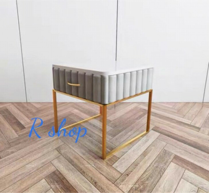 状態：新品未使用サイズ：幅40 x奥行40 x 高さ50（cm)素材：金屬、鉄、人造大理石、ラッカー塗装 、他一点値段☆☆★★★★★★★★★★★★★☆☆◆お客様のご覧になっているモニター等により多少色が異なる場合がございます。あらかじめご了...