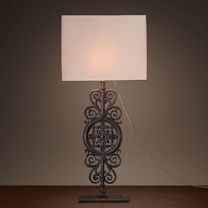 【商品仕様】■個口数：1 （〜40Wまで対応）■E14白熱球、電球型蛍光灯、LED電球使用可能■使用電球：1個（※電球は付属しておりません）■商品外寸：幅約43 x 高さ92（cm)※サイズの誤差は多少発生します。ご了承下さい。★購入後のキ...