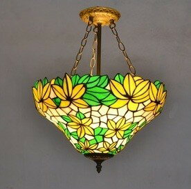 ■個口数：1 （〜60Wまで対応）■E26白熱球、電球型蛍光灯、LED電球使用可能■使用電球：3個（※電球は付属しておりません）■本体サイズ：横約40 x 高さ約45 (cm）部品材質：ガラス、金属、合金、樹脂…★複数ご注文の場合やお急ぎの...