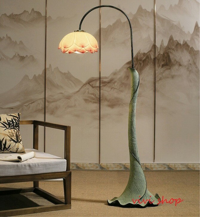 【商品仕様】■個口数：1 （〜40Wまで対応）■E26白熱球、電球型蛍光灯、LED電球使用可能■使用電球：1個（※電球は付属しておりません）■商品外寸：幅約100 x 高さ約171 (cm)-------------------------...