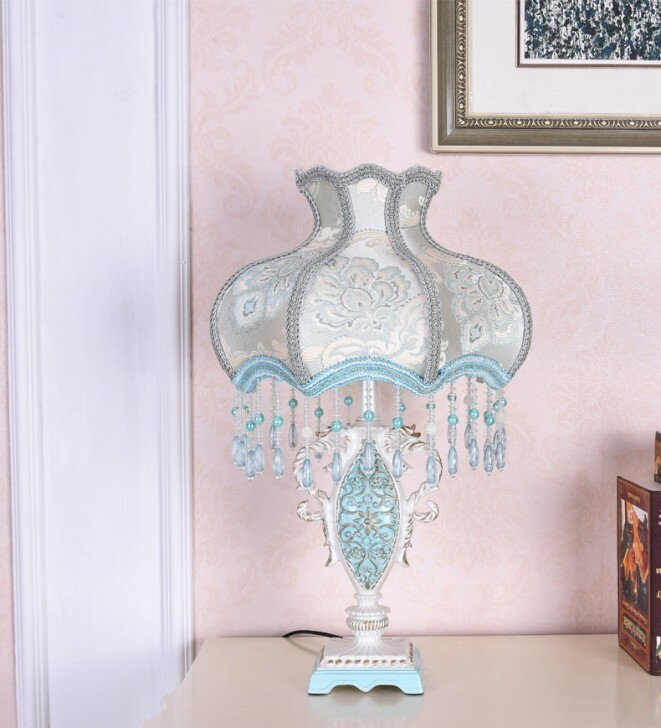 【商品仕様】■個口数：1 （〜40Wまで対応）■E26白熱球、電球型蛍光灯、LED電球使用可能■使用電球：1個（※電球は付属しておりません）■商品外寸：幅約36 x 高さ約57 (cm)★サイズの誤差は多少発生します。ご了承下さい。★購入後...