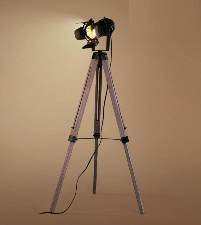 【商品仕様】■個口数：1 （〜40Wまで対応）■E26白熱球、電球型蛍光灯、LED電球使用可能■使用電球：1個（※電球は付属しておりません）■商品外寸：幅約65 x 高さ約149 (cm)--------------------------...