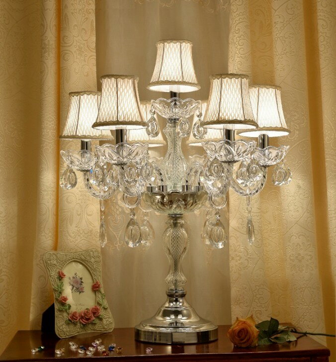 ■個口数：1（〜40Wまで対応）■E14白熱球、電球型蛍光灯、LED電球使用可能■使用電球：7個（※電球は付属しておりません）■商品外寸：幅約52 x高さ約69 (cm)-----------------------------------...