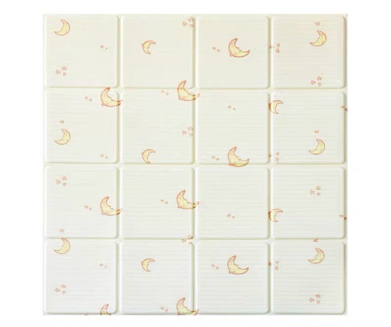 ◆厚さ：7mm◆状態：新品◆材質：XPEエコ フォーム◆50枚 70cm×70cm◆裏面に粘着性があり、はがすと、壁に貼ることができる3D壁紙◆防水 汚い防止 カビ防止◆貼り付け方は簡単。各場所に適用！◆手作業での採寸の為、若干誤差がある場...