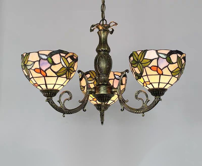 サイズ：幅58 x 高さ38〜60（cm)ワット数 ：電球40W×3個（E26）素材：ガラス、樹脂、合金、鉄☆☆★★★★★★★★★★★★★☆☆◆取付工事は電気工事士にご相談してください。◆お客様のご覧になっているモニター等により多少色が異な...