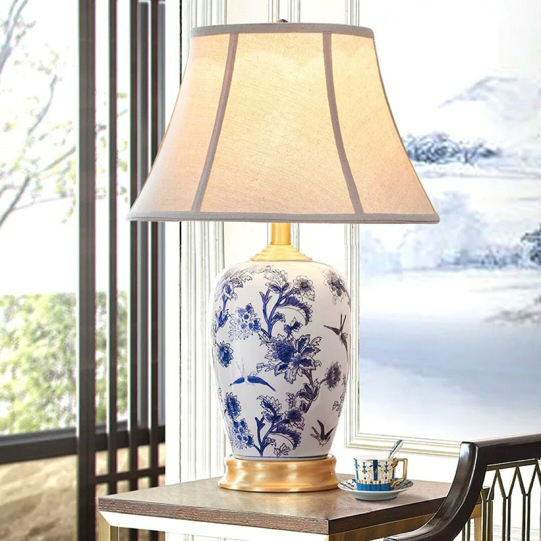 商品説明 【商品仕様】■個口数：1（〜40Wまで対応）■E26白熱球、電球型蛍光灯、LED電球使用可能■使用電球：1個（※電球は付属しておりません）サイズ：全体高さ：約57cm・シェード上部直径：約23.5cm・シェード下部直径：約40cm...