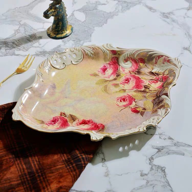 【商品説明】■材質：陶器サイズ：37x 29 x 3.5（cm)★購入後のキャンセルは、ご遠慮ください。★検品のため開封してある場合があります。★複数ご注文の場合やお急ぎの場合は必ず事前に納期のお質問をお願いいたします。注意事項1、ご利用の...
