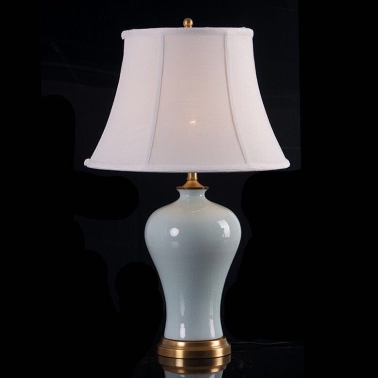 【商品仕様】■個口数：1 （〜40Wまで対応）■E26白熱球、電球型蛍光灯、LED電球使用可能■使用電球：1個（※電球は付属しておりません）石【商品サイズ（単位約mm）】■商品外寸：幅約46x 高さ約68 (cm)※サイズの誤差は多少発生し...