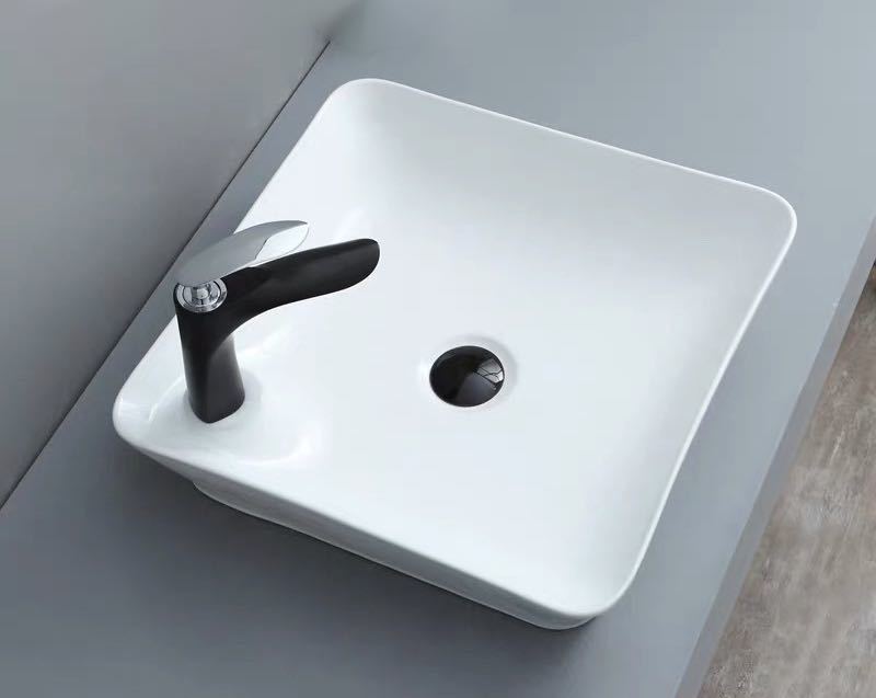 サイズ（cm）：幅：44奥行き：44高さ：11素材：陶器取付について：取付工事はお近くの工務店様にご相談してください＜ 重量物なので同梱はできません ＞★購入後のキャンセルは、ご遠慮ください。★検品のため開封してある場合があります。★複数ご...