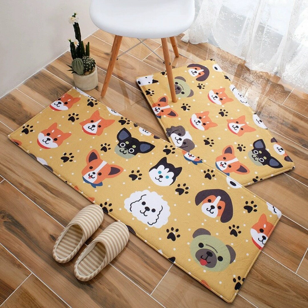 商品説明 サイズ：40x60（cm)厚さ：0.6cm素材表地：ポリエステル100％裏面：不織布(PVC点滑り止め)下記サイズもありますので、どうぞお問い合わせください。（60x90、50x80、45x120）☆発送の際、折り畳んでの発送とな...