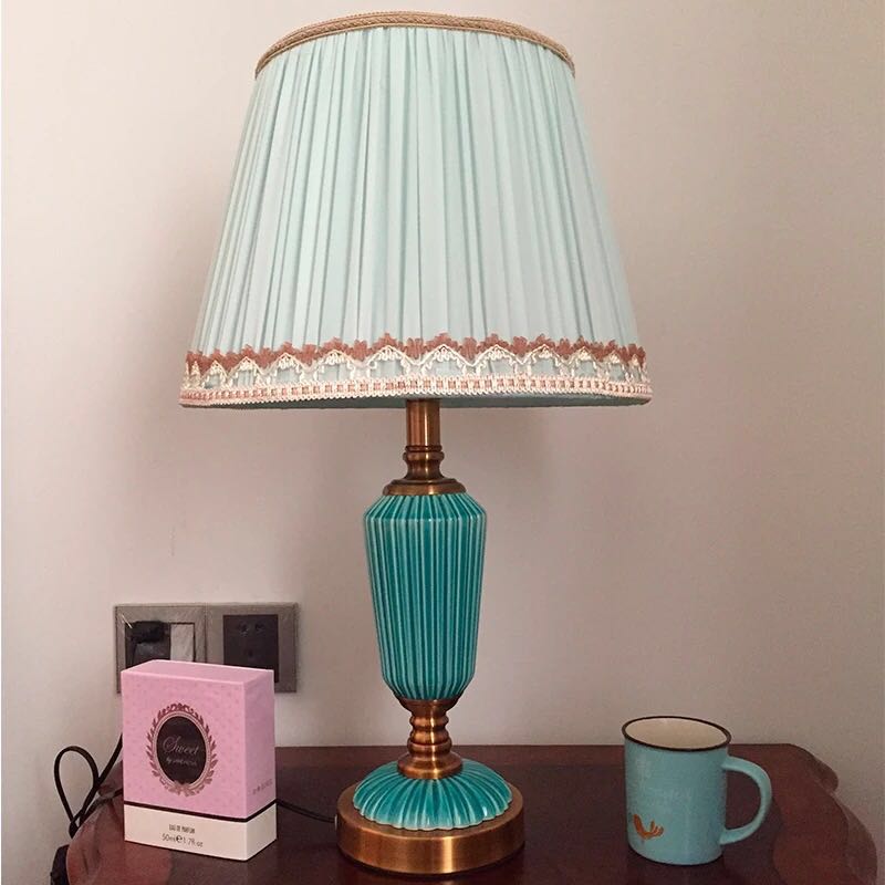 【商品仕様】■個口数：1 （〜40Wまで対応）■E26白熱球、電球型蛍光灯、LED電球使用可能■使用電球：1個（※電球は付属しておりません）石【商品サイズ（単位約mm）】■商品外寸：幅約34×高さ約53(cm)※サイズの誤差は多少発生します...