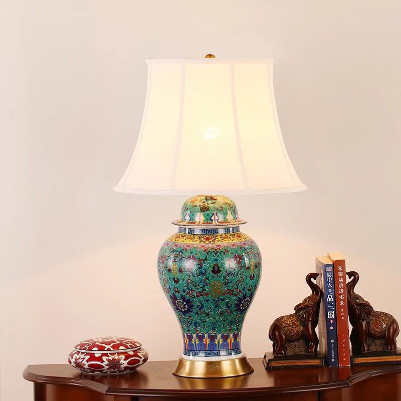 【商品仕様】■個口数：1 （〜60 Wまで対応）■E26白熱球、電球型蛍光灯、LED電球使用可能■使用電球：1個（※電球は付属しておりません）■商品外寸：幅約40 ×高さ約68 (cm)※サイズの誤差は多少発生します。ご了承下さい。★在庫は...