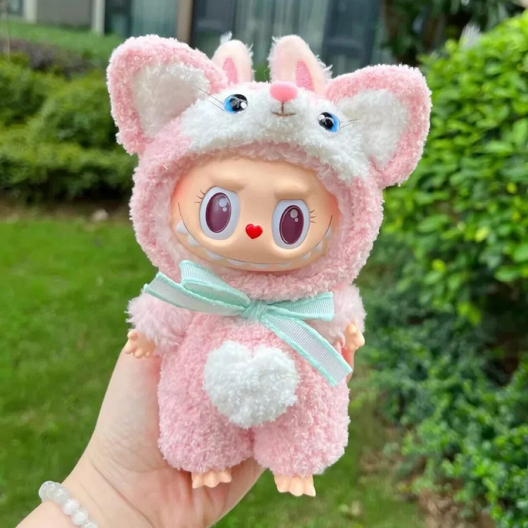商品説明 POPMARTポップマート&nbsp;LABUBU&nbsp;ラブブ商品は着替えのみ、labubu本体を付いてないです。セット内容☆服☆頭飾り※丁寧にお作りしていますが、素人ハンドメイド品の為縫い目のズレ、歪み、よれ等がある場合が...