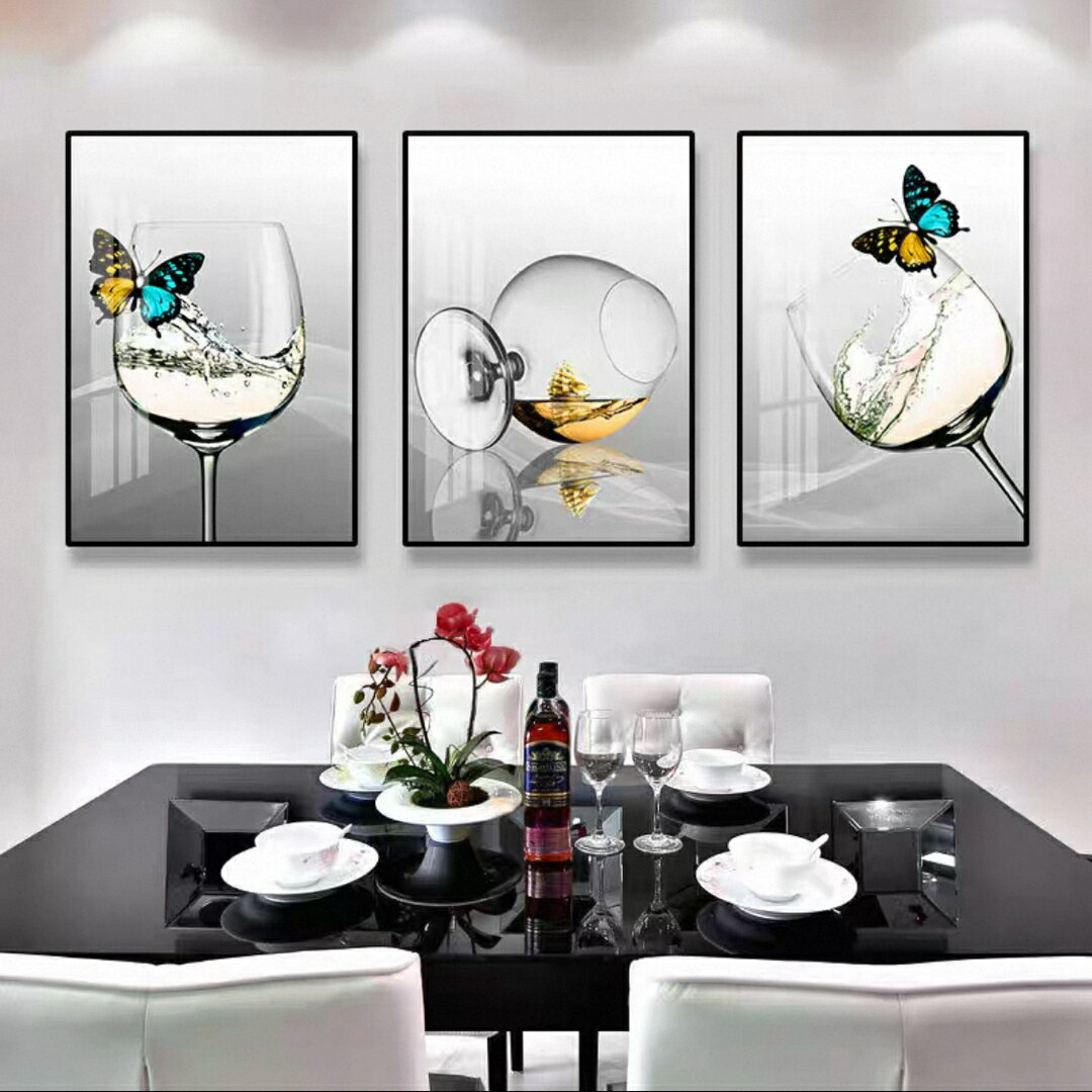 商品説明 サイズ：40x60（cm)厚み：約2.5cm材質：水晶磁絵、アルミニウム合金枠3点セット高品質な平面クリスタルアートパネルです。光沢のあるガラス調の表面で、まるで鏡のように滑らか。画質も非常に高精細で、シンプルながら高級感のある仕...