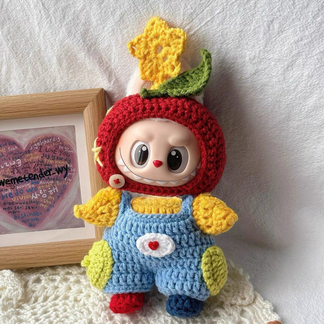 商品説明 POPMARTポップマート&nbsp;LABUBU&nbsp;ラブブ商品は着替えのみ、labubu本体を付いてないです。商品内容 ?上着 ?帽子 ?下着 ?靴※人形は含まれておりません。※丁寧にお作りしていますが、素人ハンドメイド...