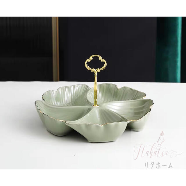 商品説明 材質：プレート陶器支柱材質:鉄（クリア塗装）サイズ：プレート：Φ28cm☆☆★★★★★★★★★★★★★☆☆◆お客様のご覧になっているモニター等により多少色が異なる場合がございます。あらかじめご了承ください。◆複数ご注文の場合やお急...