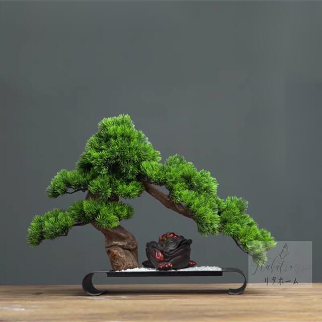 商品説明 葉の材質：エコプラスチック+セラミック幹の材質：自然木（特殊加工）鉢の材質：鉄製サイズ:幅58&nbsp;&nbsp;x&nbsp;奥行15&nbsp;x&nbsp;高さ40（cm)※天然素材を使用し、ハンドメイドで作成した商品に...