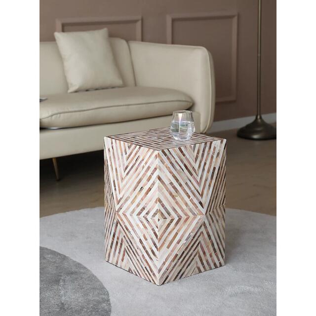 商品説明 商品説明状態：新品未使用サイズ(cm)：幅30&nbsp;x&nbsp;奥行40&nbsp;x高さ45素材：MDF、貝☆☆★★★★★★★★★★★★★☆☆&nbsp;◆お客様のご覧になっているモニター等により多少色が異なる場合がござ...