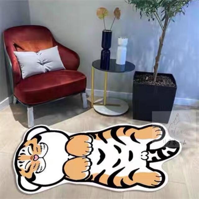 商品説明 厚さ：0.7cmサイズ：120&nbsp;x&nbsp;80（cm)素材：ポリエステル☆発送の際、折り畳んでの発送となりますので、ご理解の上ご購入お願い致します。サイズの違うものもございます。値段と送料も変ってきますので、ご検討頂...