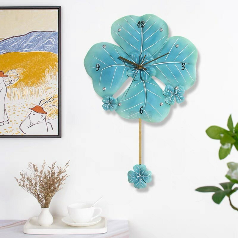 【商品詳細】人気の掛け時計★飾るだけでぐーっとお部屋がオシャレな空間になります！目を引くデザイン。インテリアのアクセントに★お部屋の時を刻む、特別な1台...。大事な方へのプレゼントで贈ってみてはいかがでしょうか？☆☆★★★★★★★★★★★...