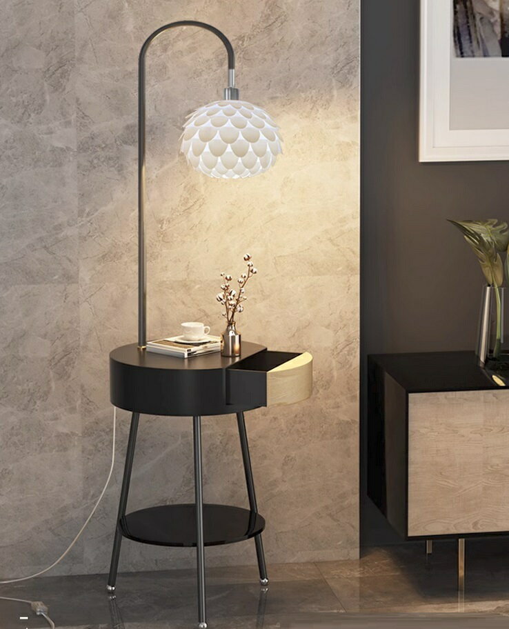 FL60フロアスタンド スタンドライト フロアライト 照明器具 間接照明 フロアライト A/FL60■個口数：1 （〜40Wまで対応）■E26白熱球、電球型蛍光灯、LED電球使用可能■使用電球：1個（※電球は付属しておりません）■商品外寸：...