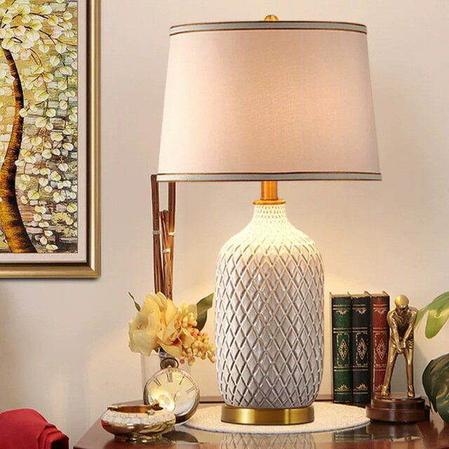 商品説明 【商品仕様】■個口数：1&nbsp;（〜40Wまで対応）■E26白熱球、電球型蛍光灯、LED電球使用可能■使用電球：1個（※電球は付属しておりません）■商品外寸：幅33&nbsp;x&nbsp;高さ68（cm)☆☆★★★★★★★★...